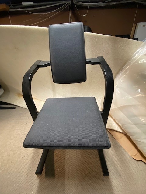 Variér Actolum Stol - Udsalg - Timm Møbler A/S